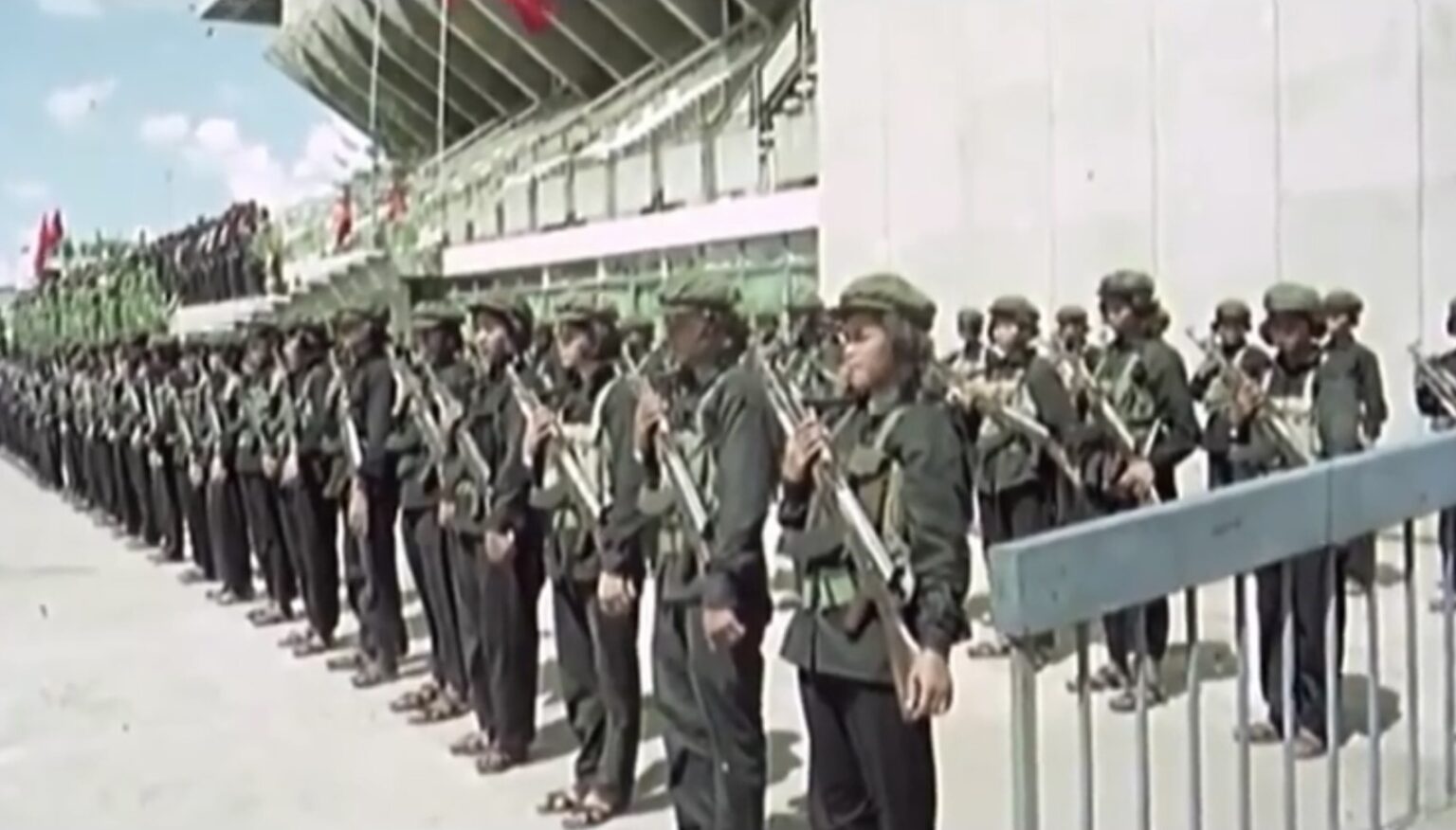 【170万人の虐殺】ポルポト政権が3年8カ月の間に行ったこと | JECSAカンボジア